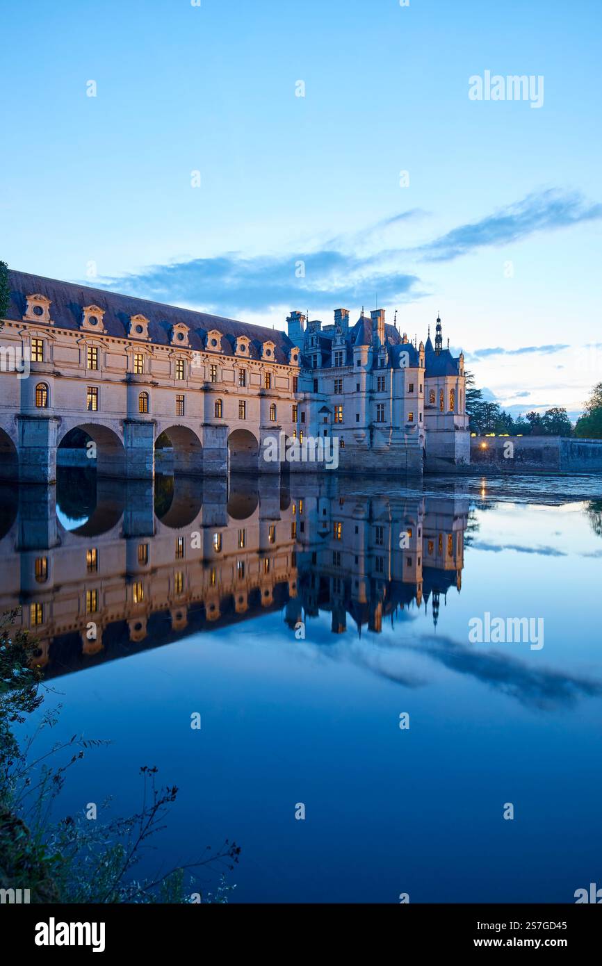 The historical Chateau de Chenonceau on the Cher river, Loire Valley, France Stock Photo - Alamy