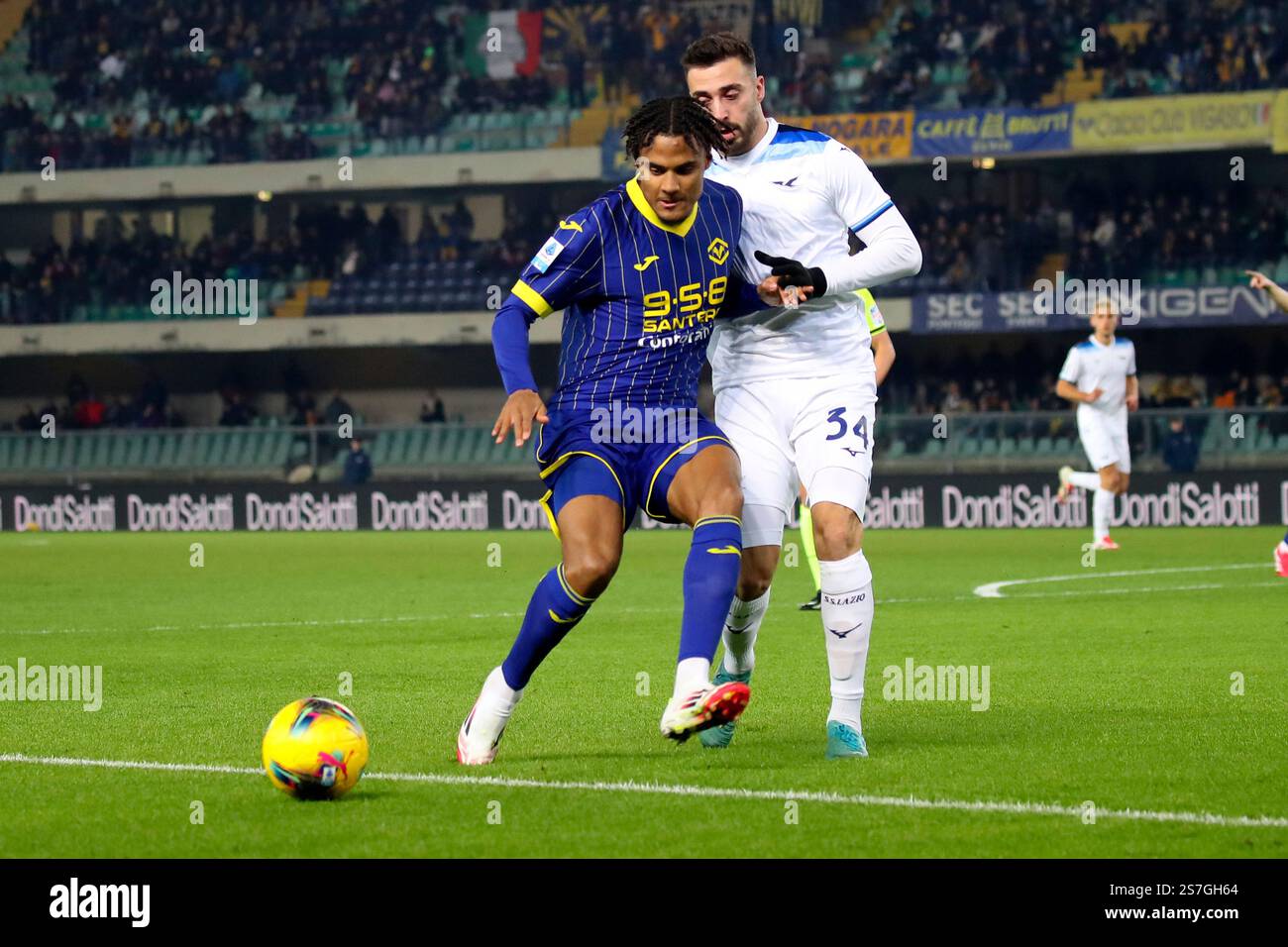 Verona, Italia. 19th Jan, 2025. Verona's Tomas SuslovLazio's Boulaye ...