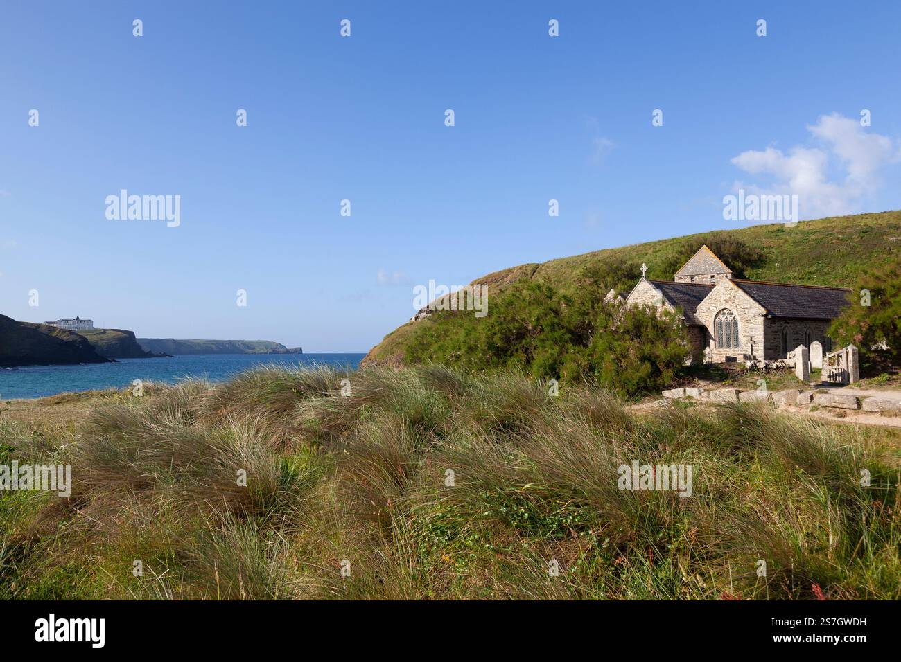 The dunes at Gunwalloe Church Cove, Cornwall Stock Photo - Alamy