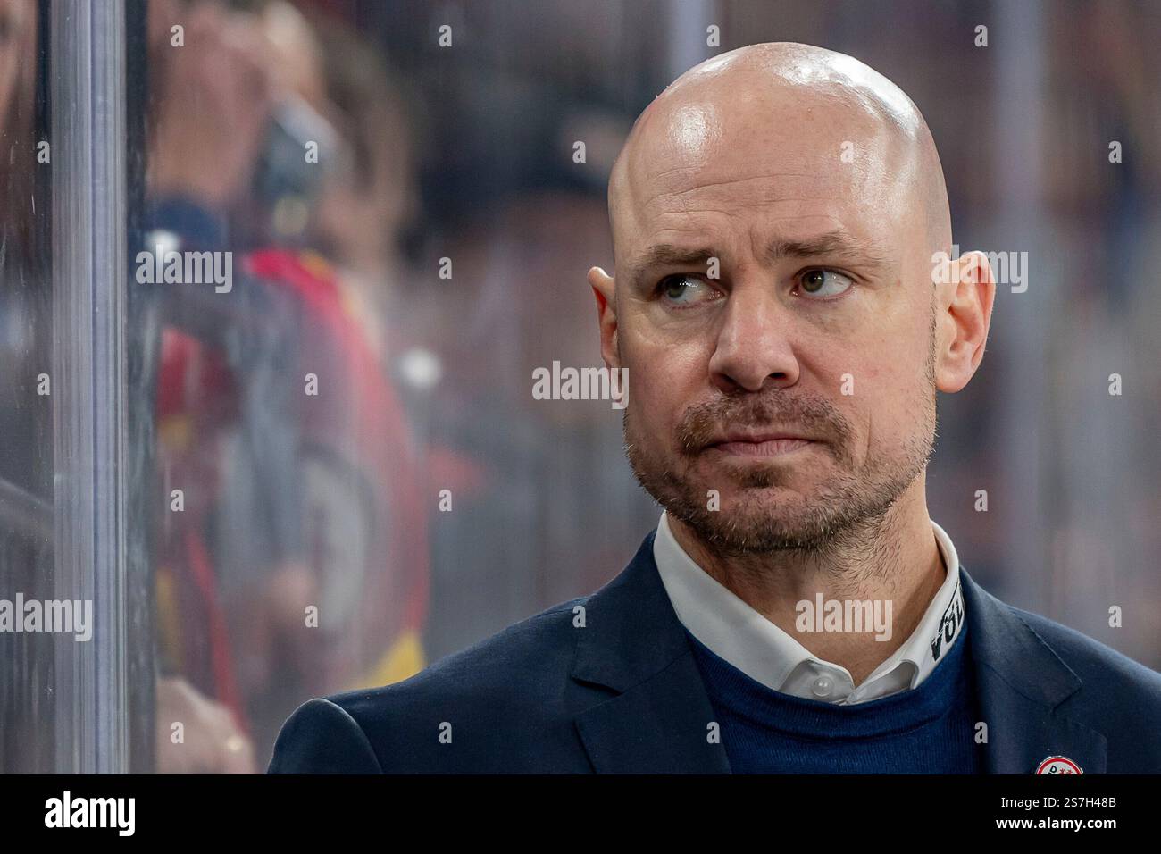 Muenchen, Deutschland. 19th Jan, 2025. Steven Reinprecht (Chef-Trainer ...