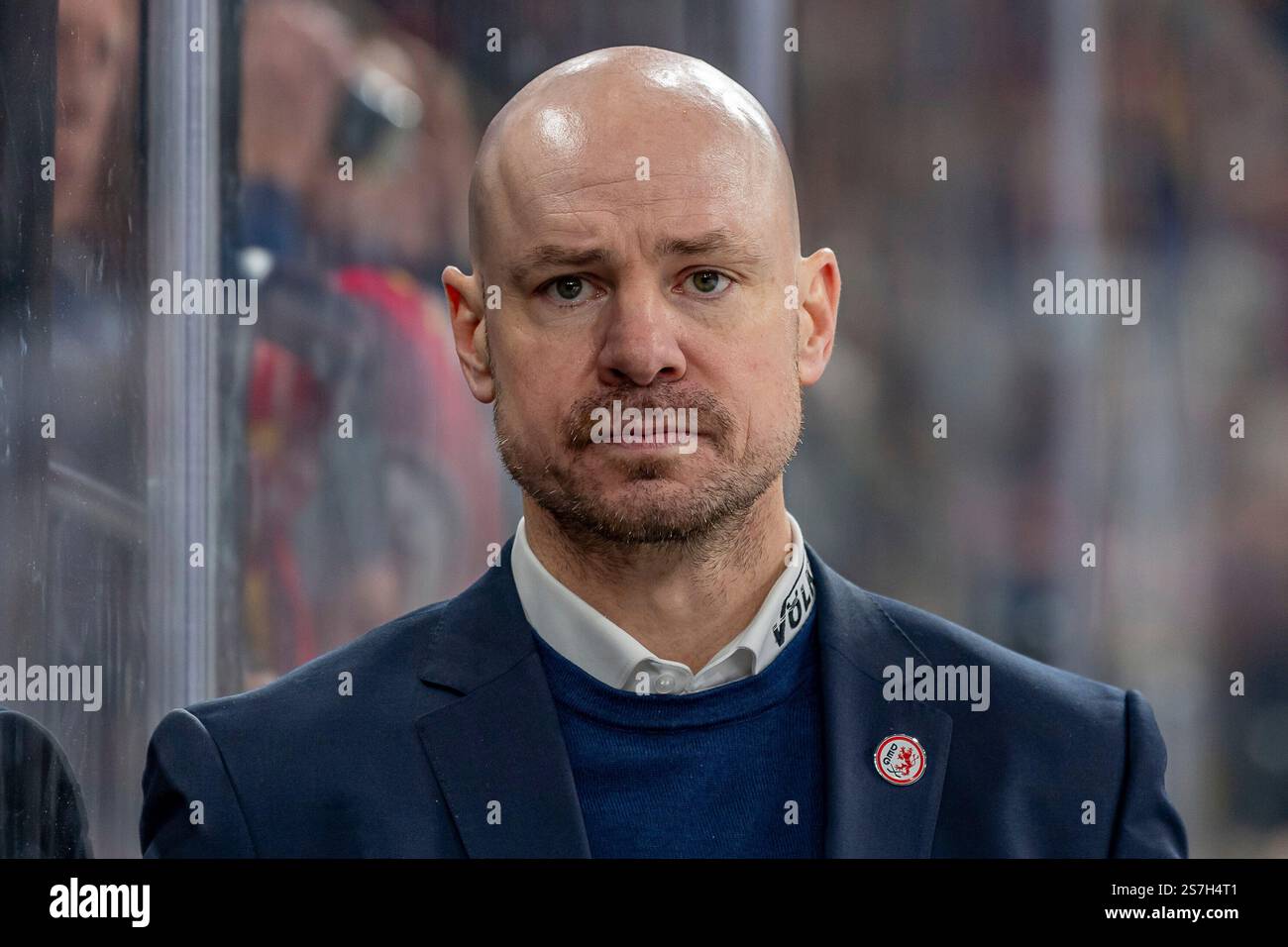 Muenchen, Deutschland. 19th Jan, 2025. Steven Reinprecht (Chef-Trainer ...