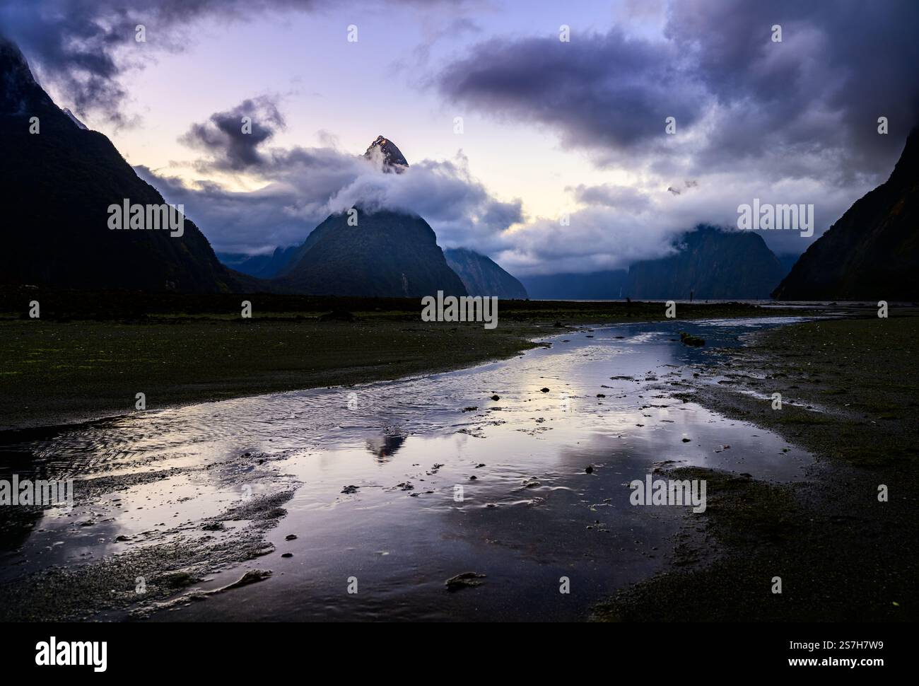 Milford Sound / Piopiotahi is a fiord in the south west of New Zealand ...
