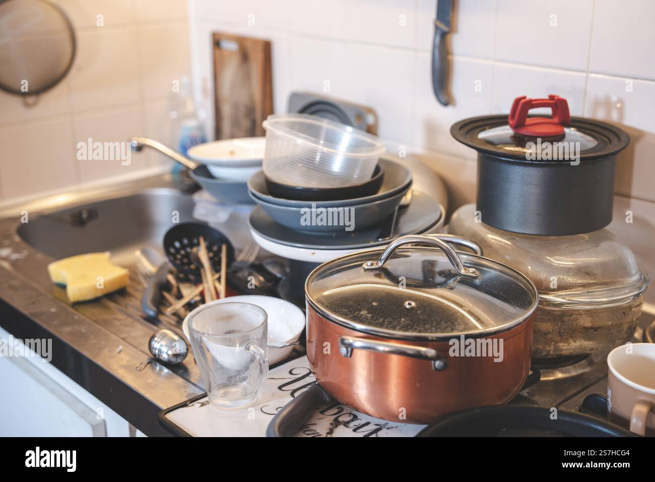Dirty pots pans hi-res stock photography and images - Alamy