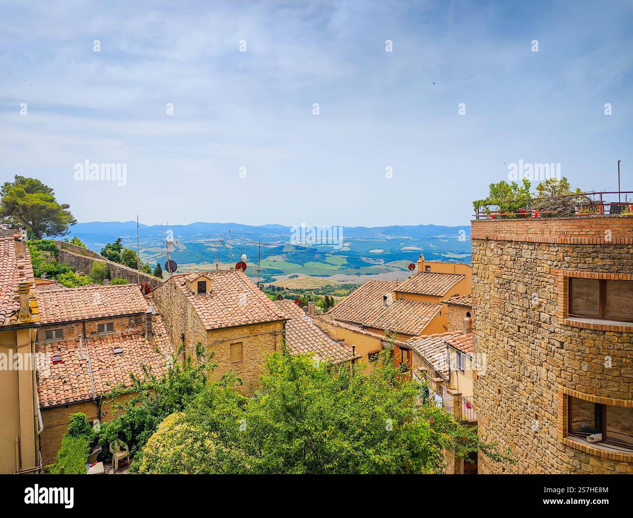 Volterra, Tuscany. Street view of Volterra - medieval Tuscan town ...
