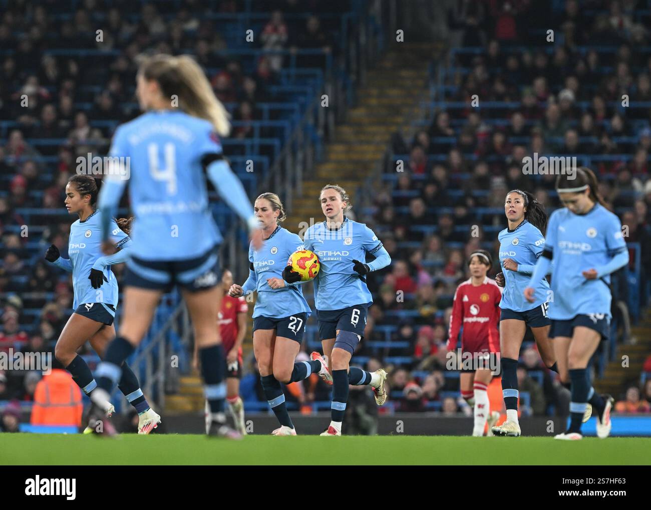 Manchester, UK. 19th Jan, 2025. Vivianne Miedema of Manchester City ...