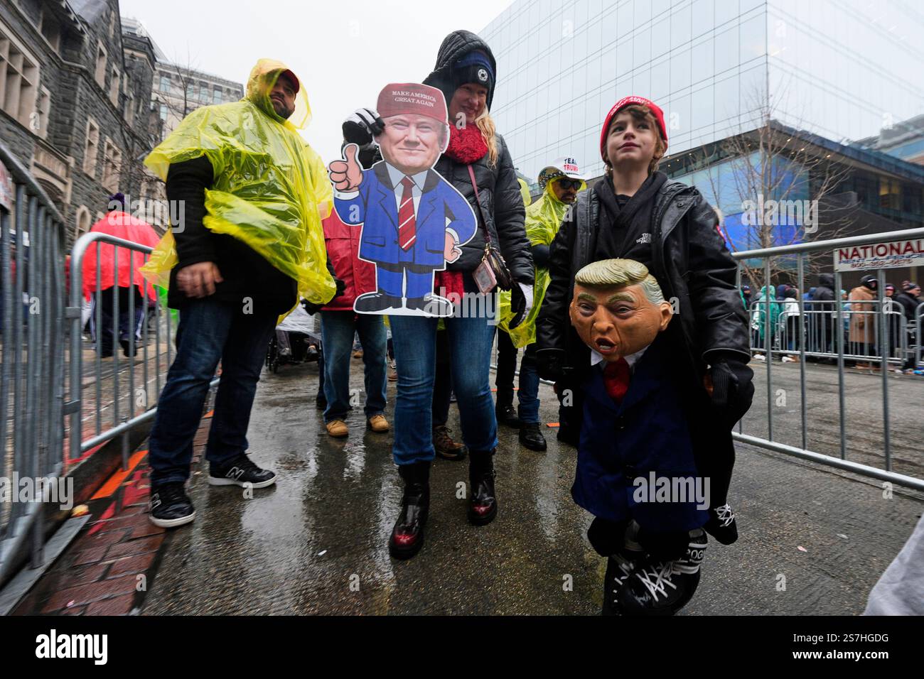 People wait to get inside Capital One Arena for a rally for President ...