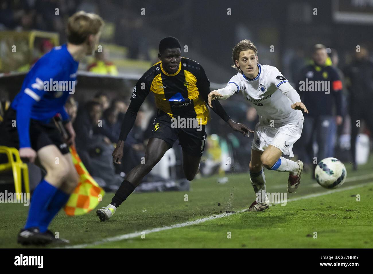 Lier, Belgium. 19th Jan, 2025. Lierse's Ousmane Sow and Club's Sem ...