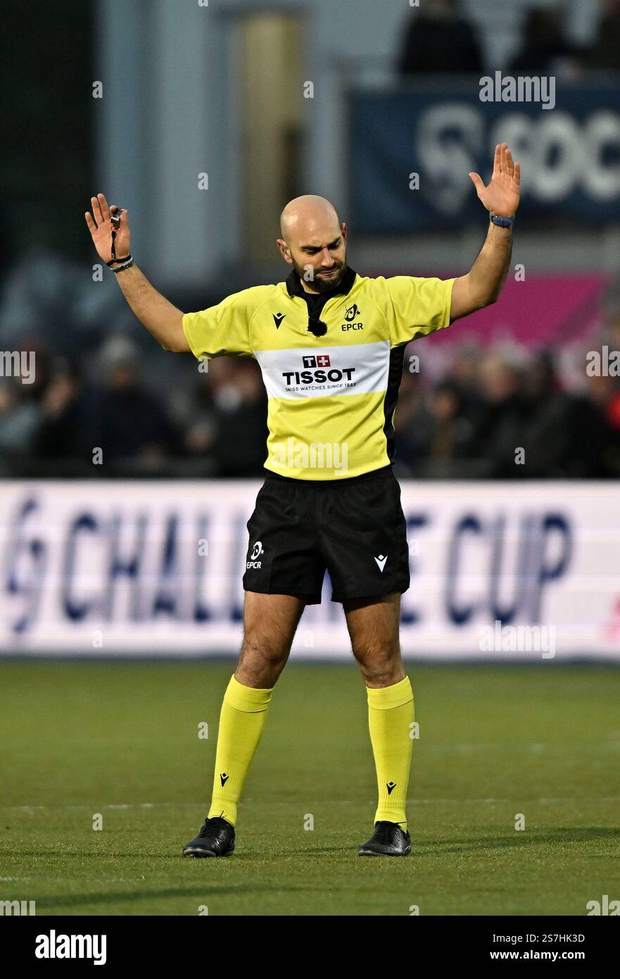 Barnet, United Kingdom. 19th Jan, 2025. Investec Champions Cup ...