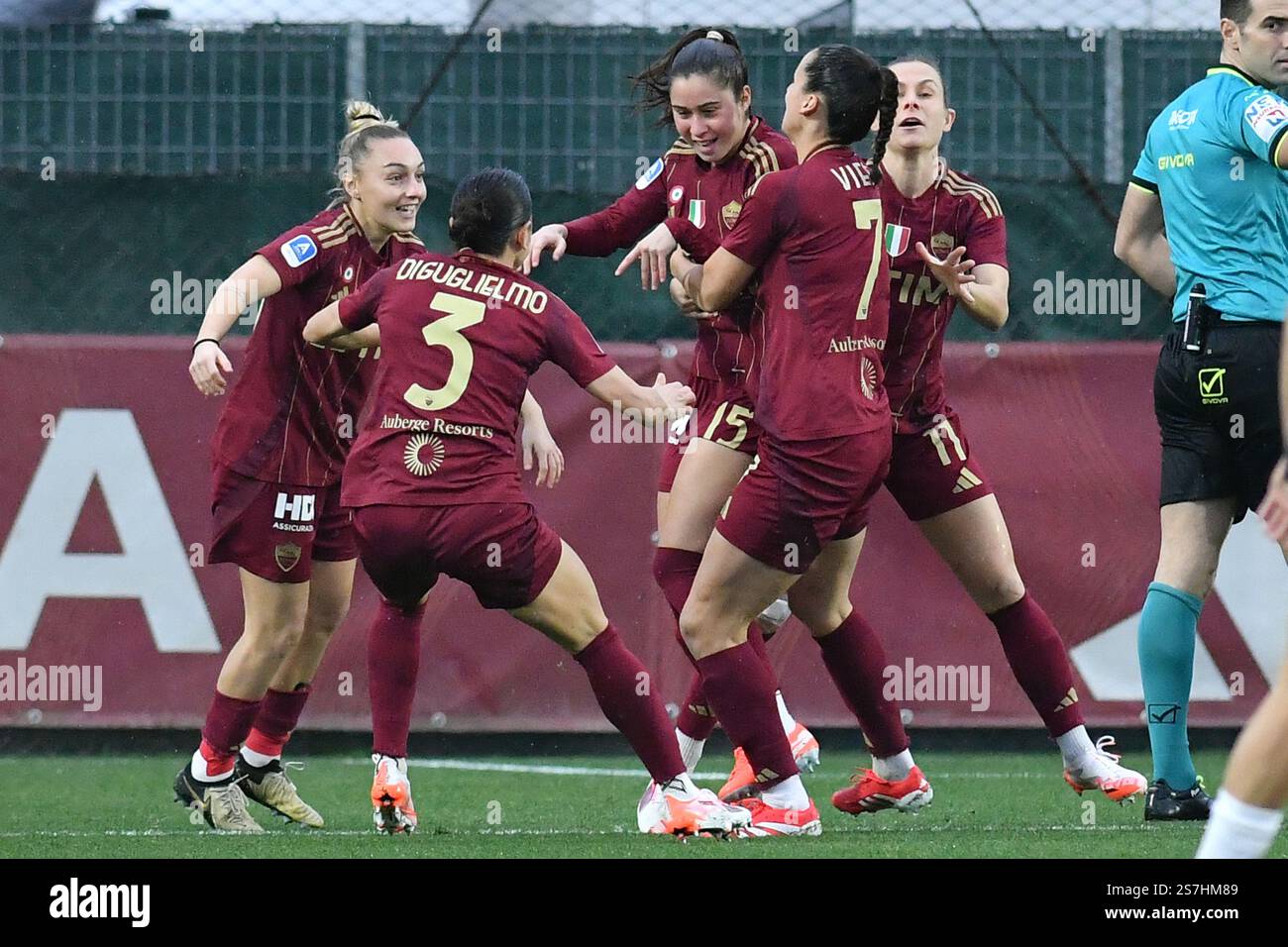 Roma, Lazio. 19th Jan, 2025. Giulia Dragoni of AS Roma celebrates ...