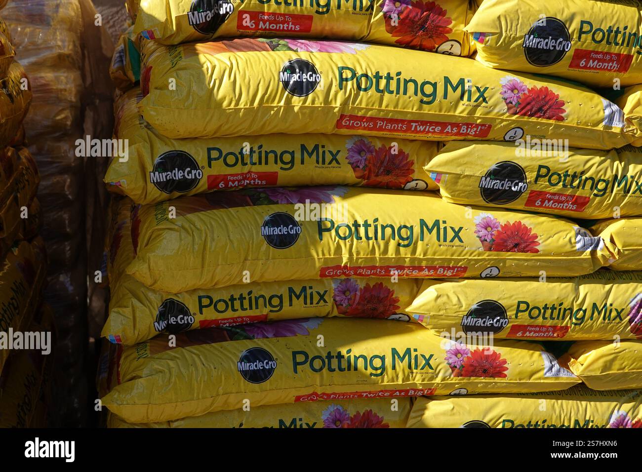 Stack of potting mix bags hi-res stock photography and images - Alamy