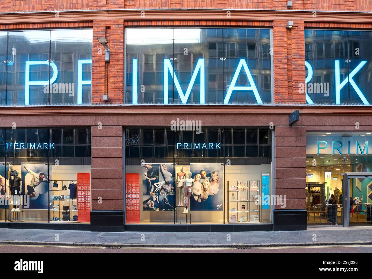 Shop window displays Primark fashion retail store Belfast. Outside ...