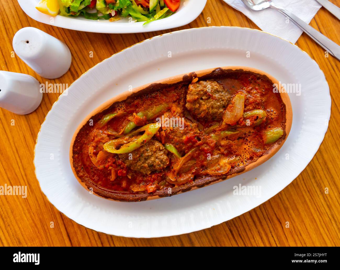 Izmir kofte, turkish dish of spicy meatballs Stock Photo - Alamy