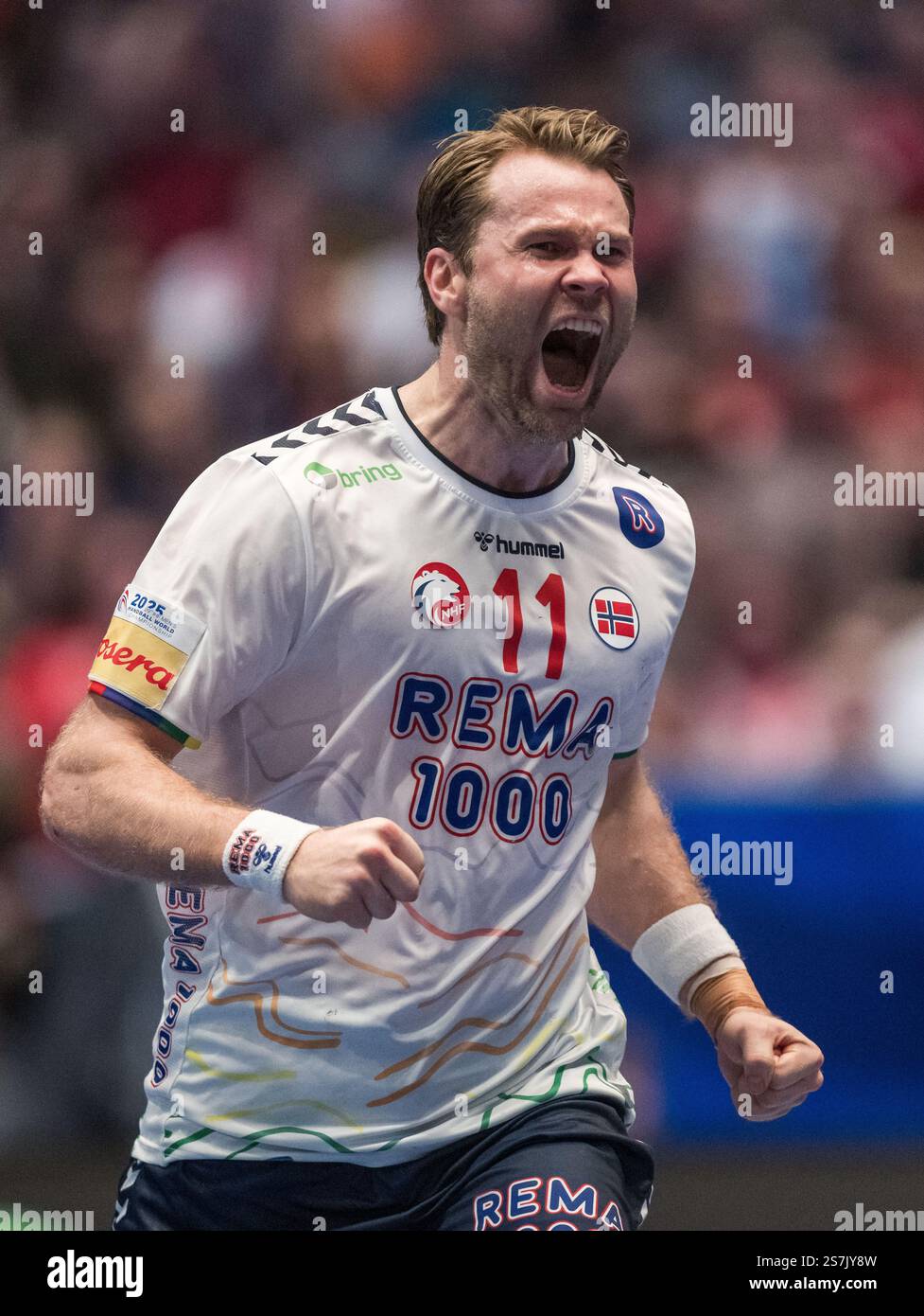 250119 Petter Øverby of Norway celebrates during the 2025 IHF World Men ...