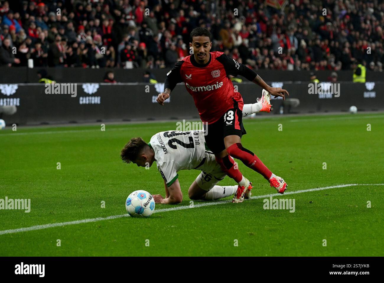 Leverkusen, Deutschland. 18th Jan, 2025. Fussball; Spieltag 18; 1. Bundesliga; Saison 2024/2025 ...