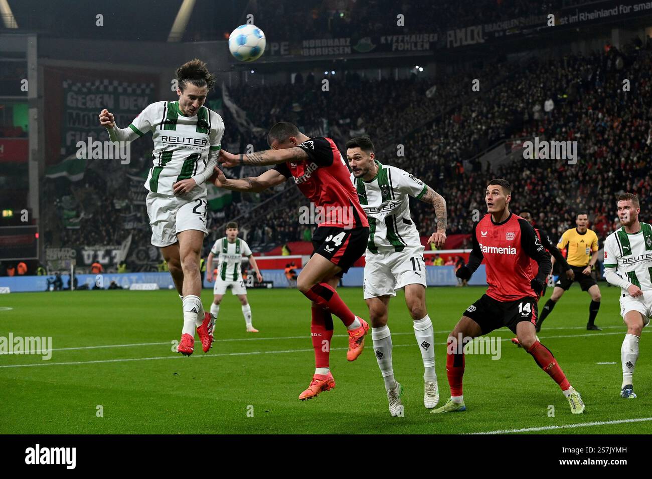 Leverkusen, Deutschland. 18th Jan, 2025. Fussball; Spieltag 18; 1. Bundesliga; Saison 2024/2025 ...