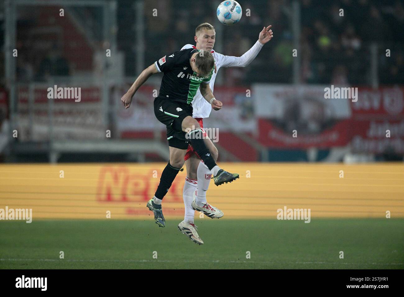 Fussball; Spieltag 18; 2. Bundesliga; Saison 2024/2025; Jahn Regensburg ...