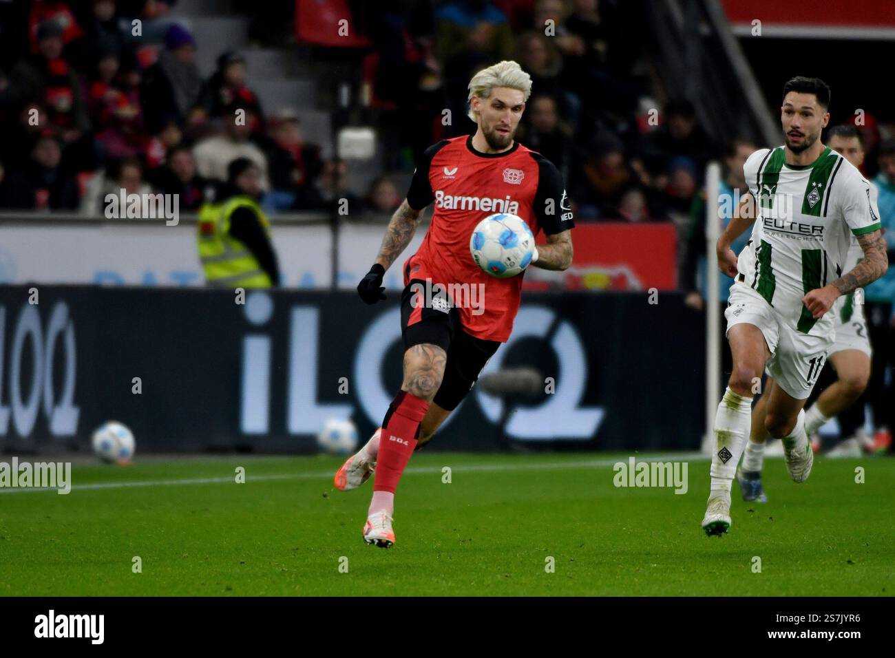 Leverkusen, Deutschland. 18th Jan, 2025. Fussball; Spieltag 18; 1. Bundesliga; Saison 2024/2025 ...