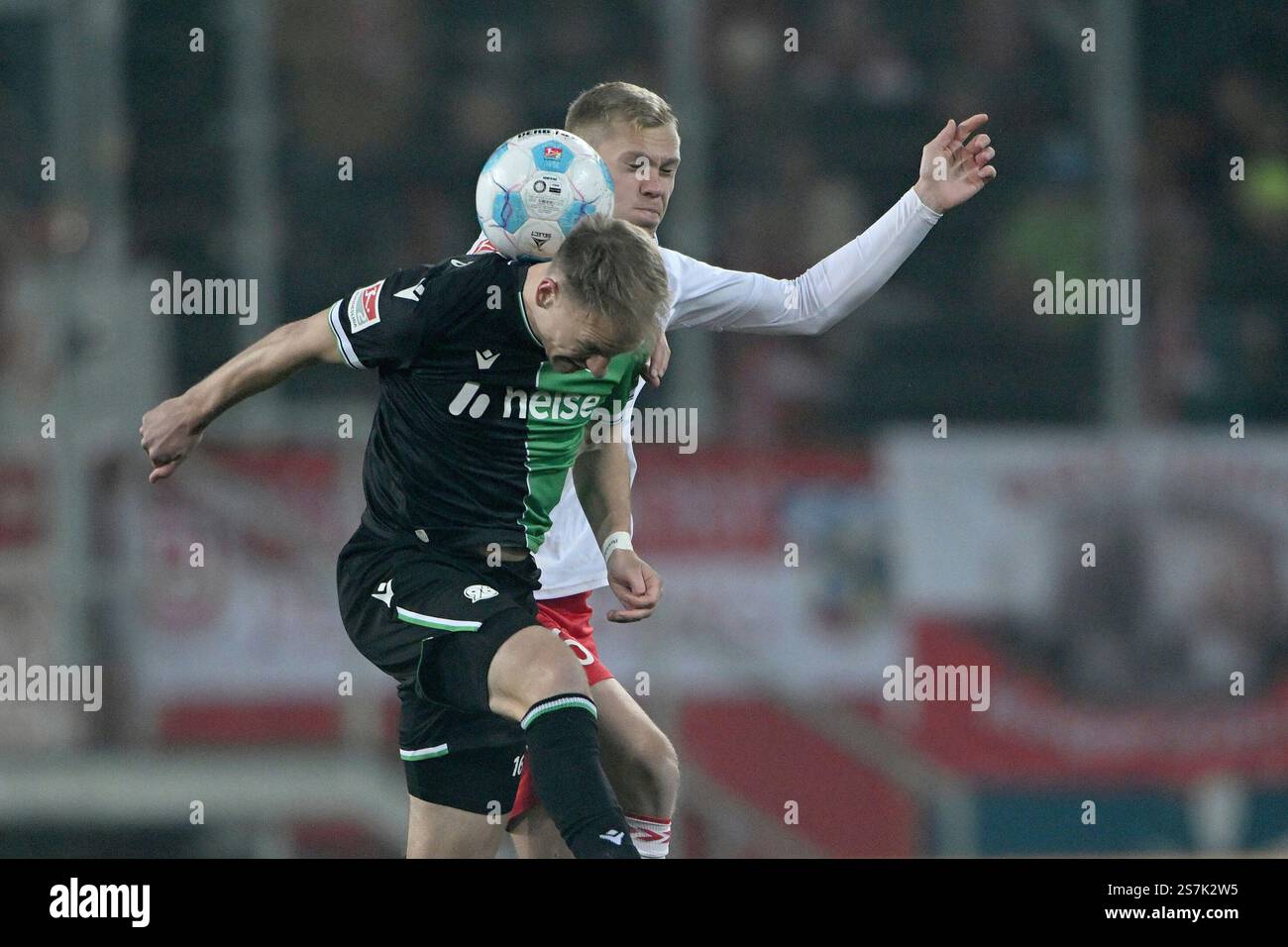 Fussball; Spieltag 18; 2. Bundesliga; Saison 2024/2025; Jahn Regensburg ...