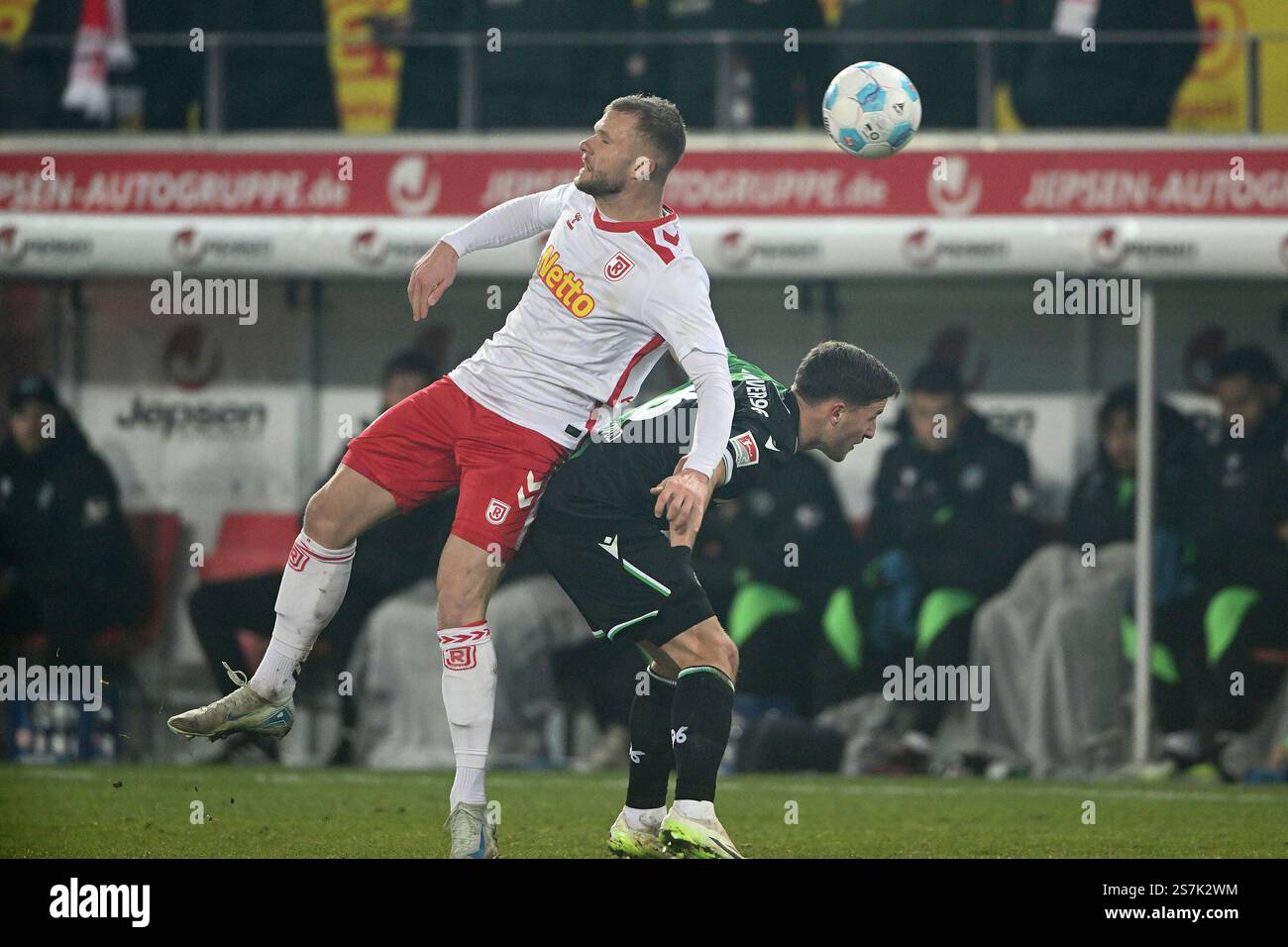 Fussball; Spieltag 18; 2. Bundesliga; Saison 2024/2025; Jahn Regensburg ...