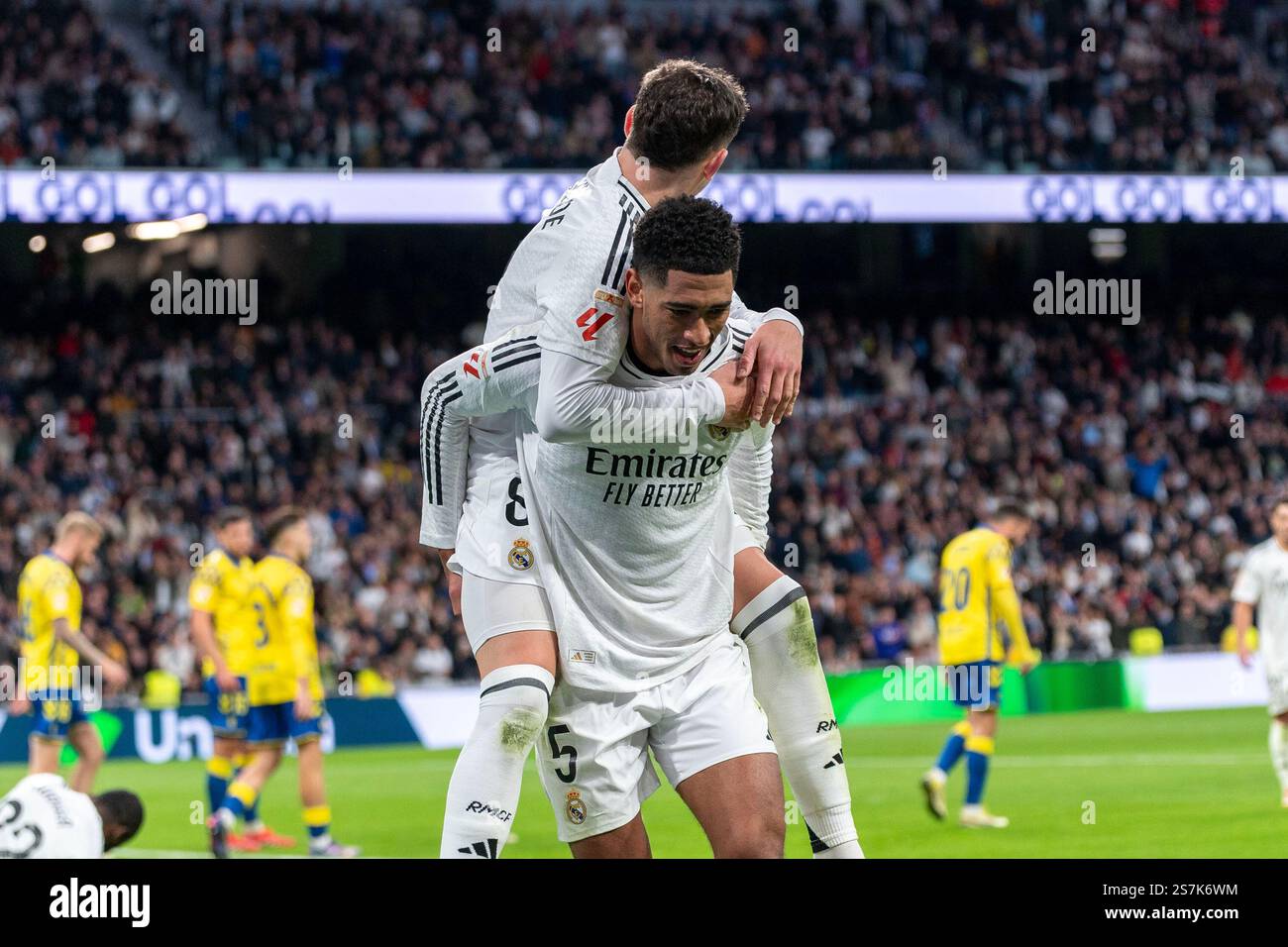 Madrid, Madrid, Spain. 19th Jan, 2025. 8 FEDERICO VALVERDE and 5 JUDE ...