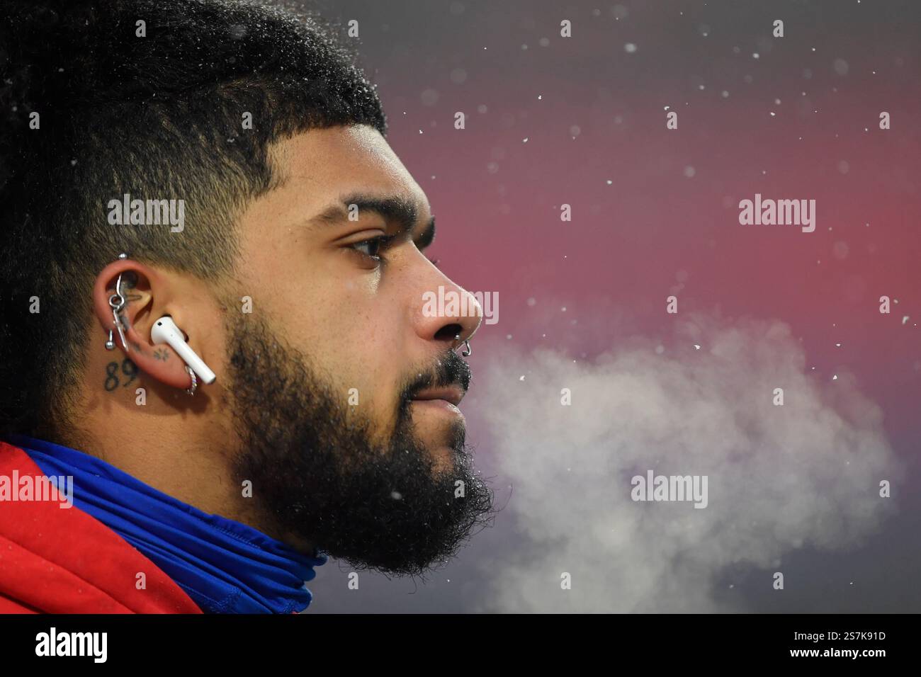 Buffalo Bills running back Ty Johnson warms up before playing against ...