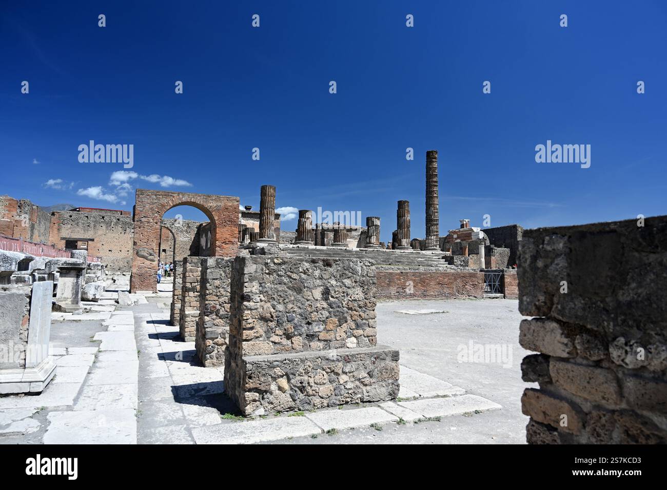 decretive structural Corinthian pillars Pompeii Italy Stock Photo - Alamy