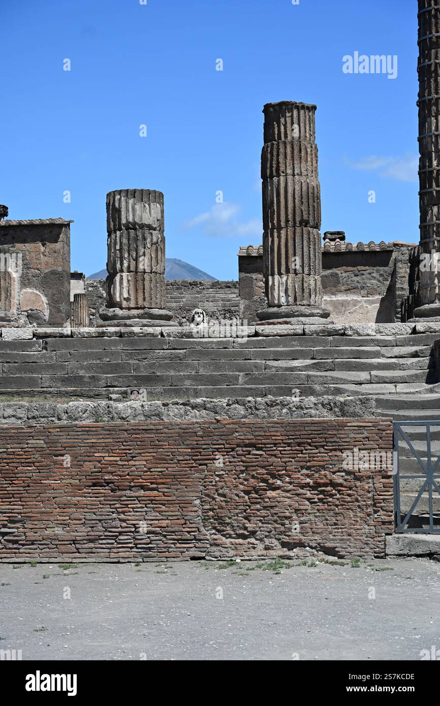 decretive structural Corinthian pillars Pompeii Italy Stock Photo - Alamy