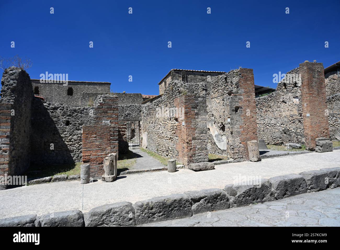 Roman roads and streets in the Historic World Heritage Site of Pompeii ...