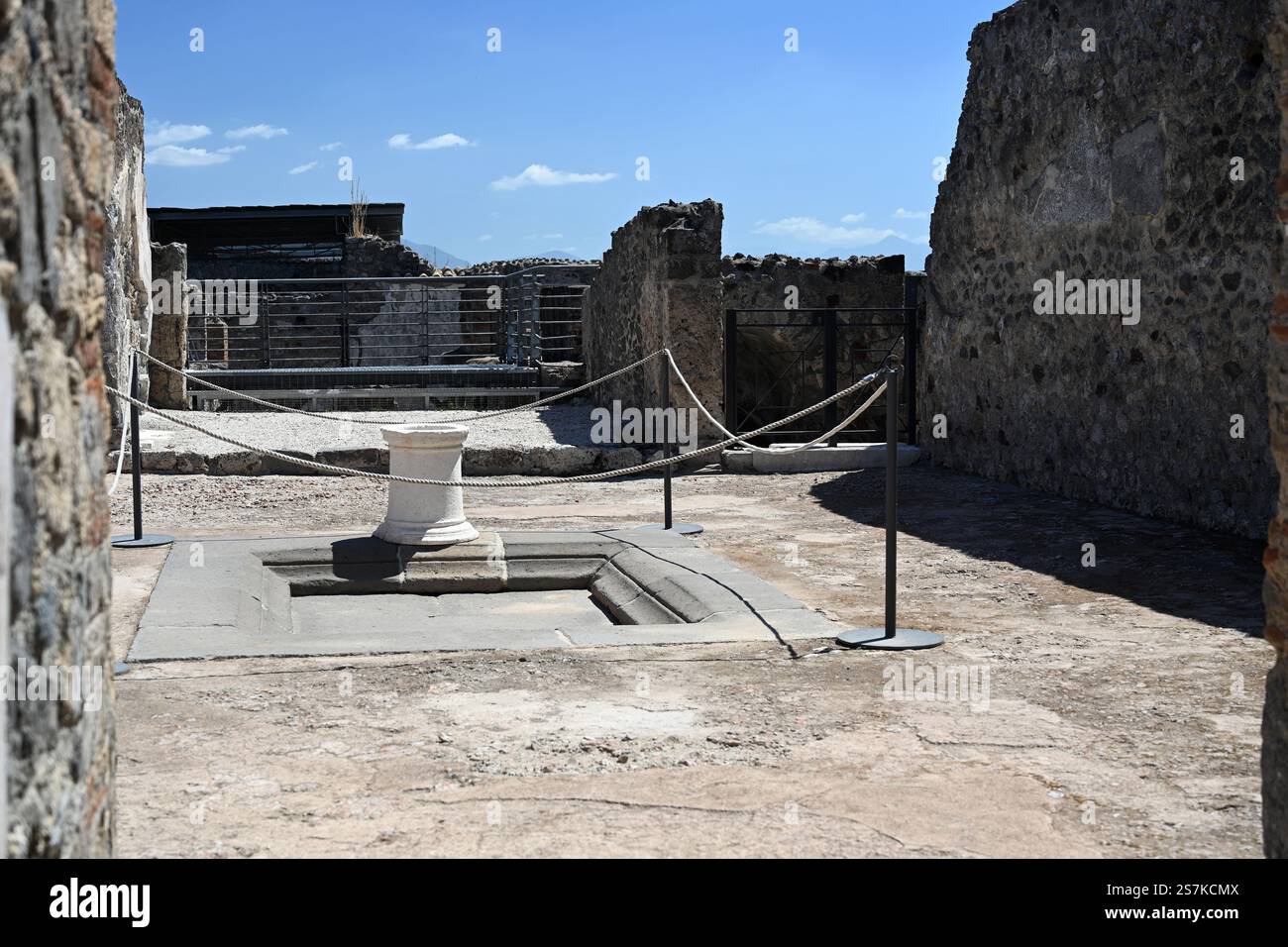 Ancient interior design, Historical internal roman architecture ...