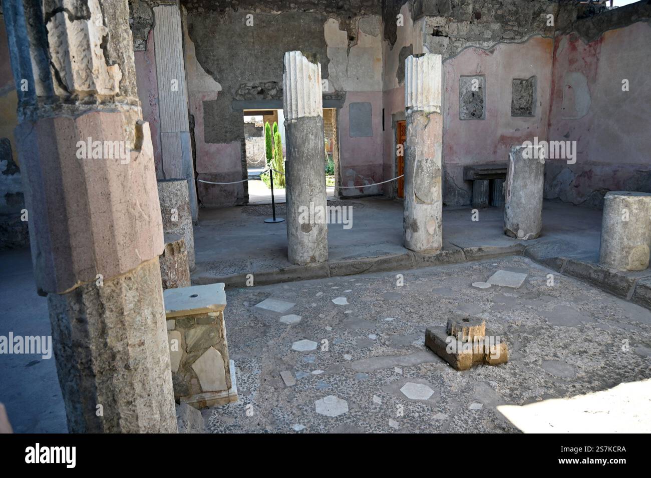 Ancient interior design, Historical internal roman architecture ...