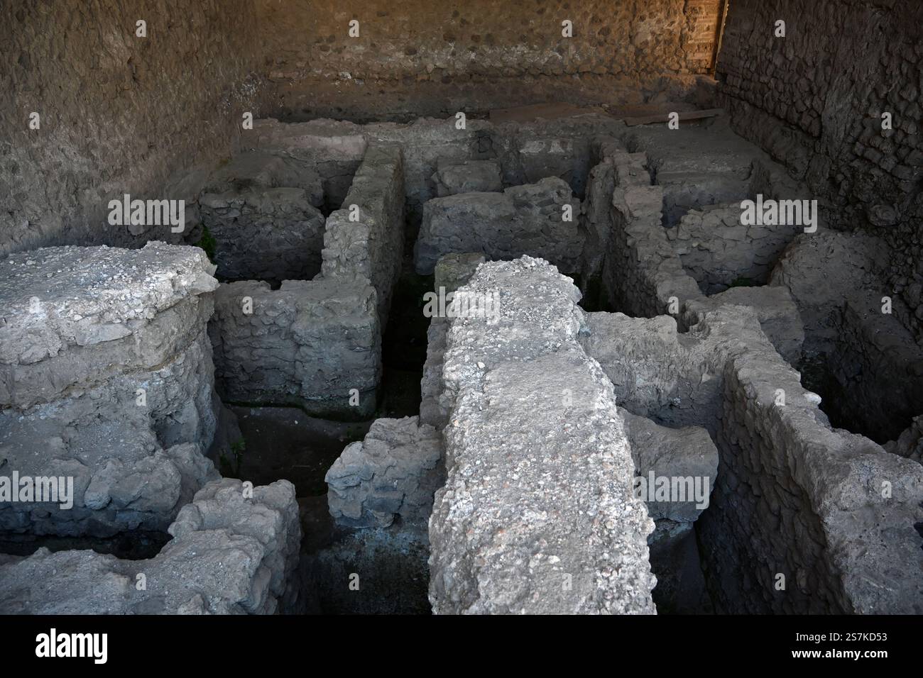 Ancient interior design, Historical internal roman architecture ...