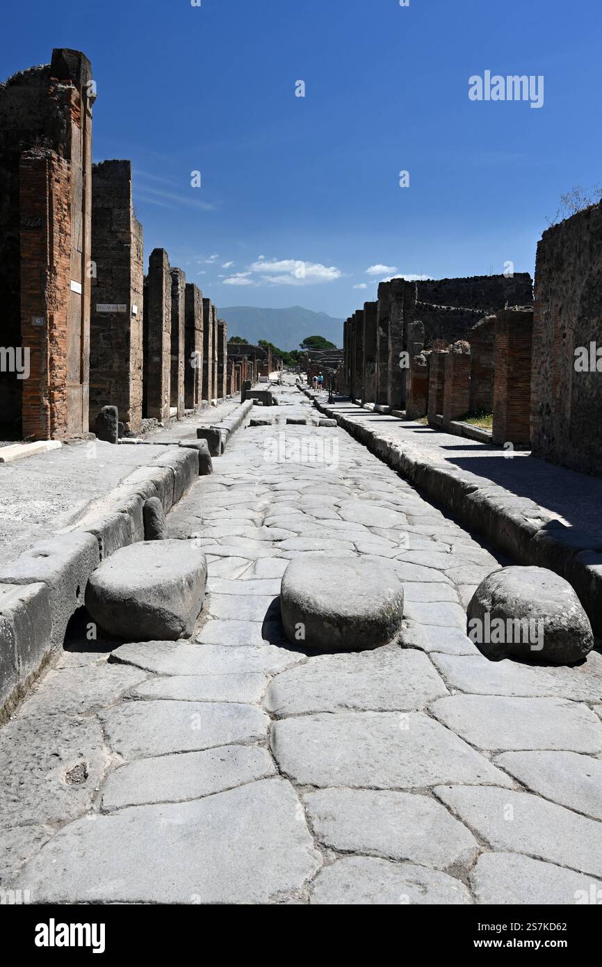 Roman roads and streets in the Historic World Heritage Site of Pompeii ...