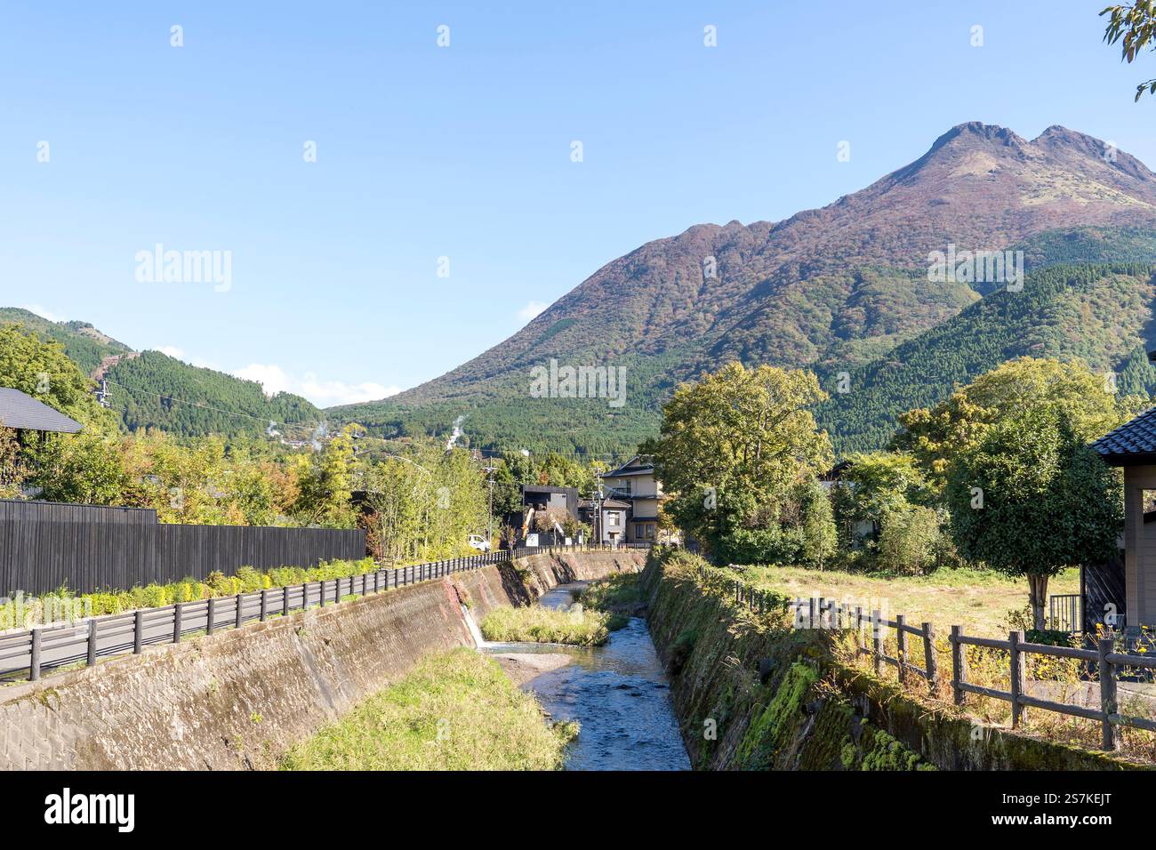 The town of Yufuin in Oita, Japan Stock Photo - Alamy