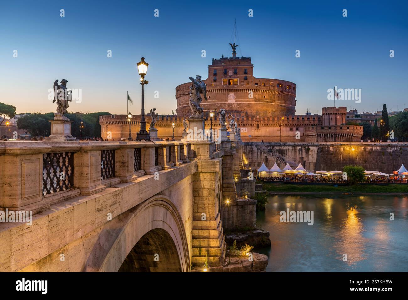 Hadrians mausoleum architecture hi-res stock photography and images - Alamy