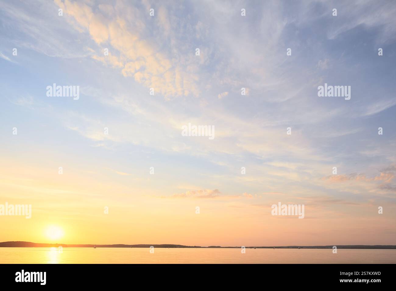 Beach dawn, sunrise. Evening sky with clouds. Golden hours. afternoon ...