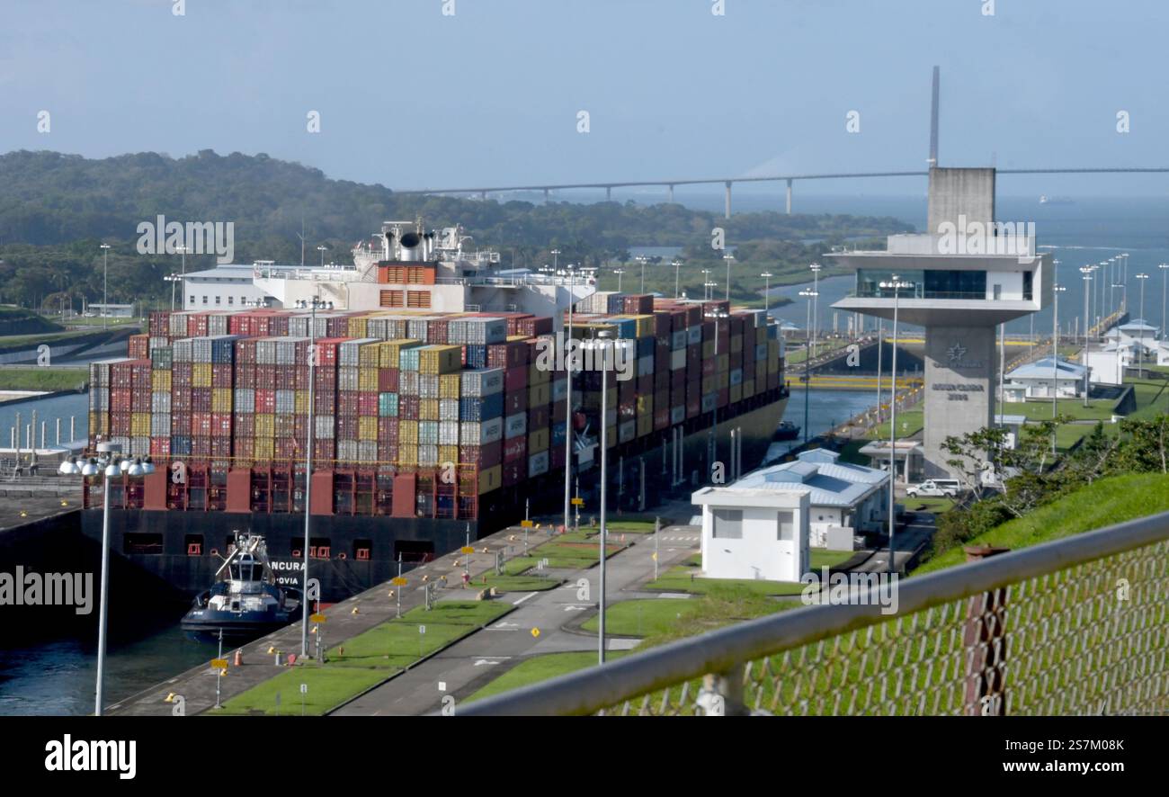 Colon, USA. 12th Jan, 2025. A "Panamax"" large container ship is in the ...