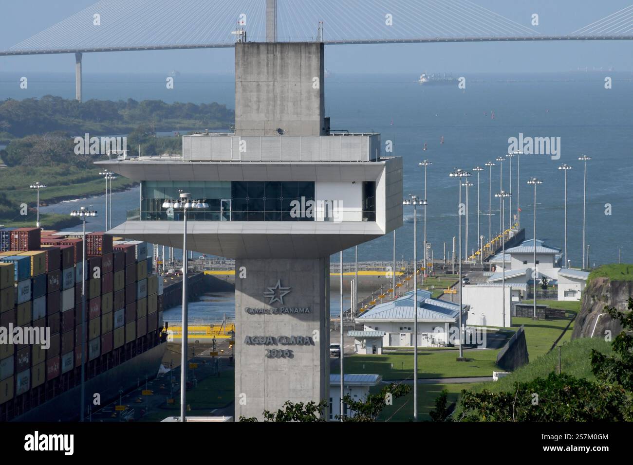 Panama canal 133 jpg hi-res stock photography and images - Alamy