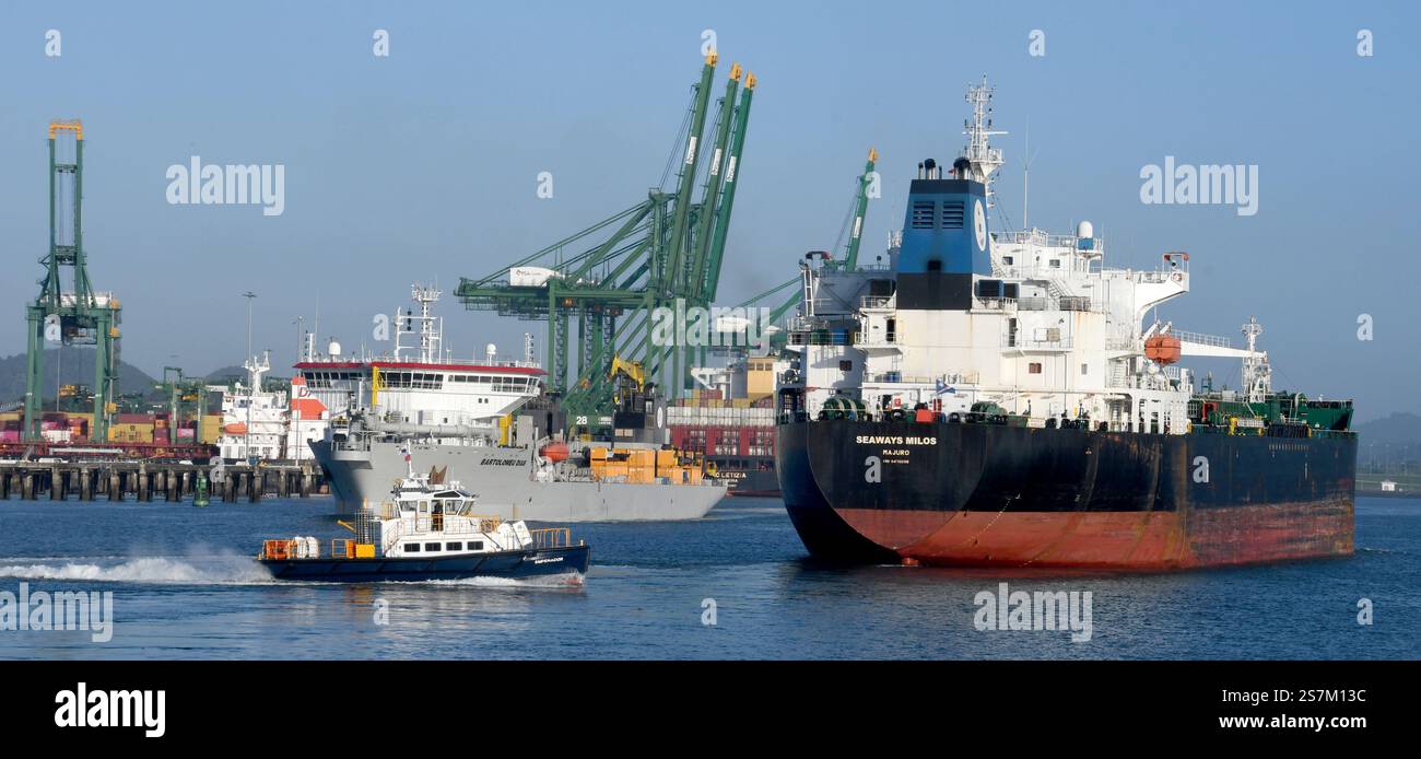 Panama City, USA. 13th Jan, 2025. The Seaways Milo, a chemical/oil ...
