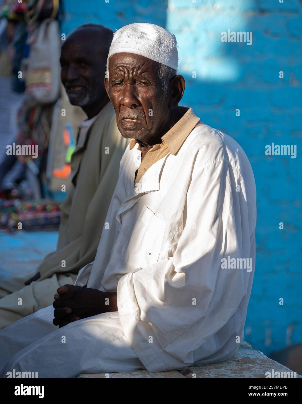 Portrait of egyptian man in Aswan Stock Photo - Alamy