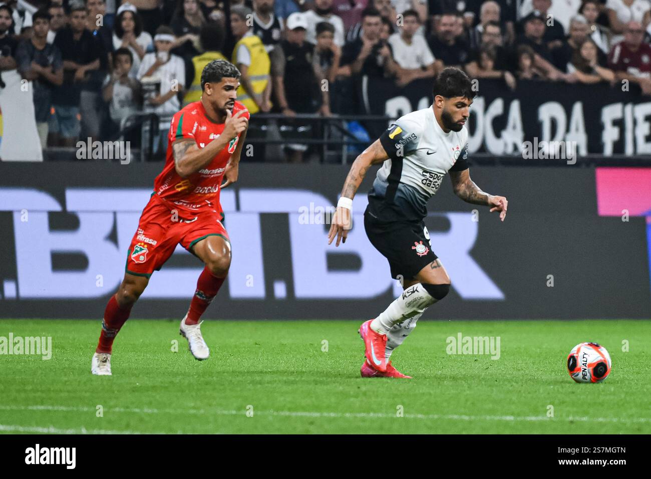 Sao Paulo, Brazil. 19th Jan, 2025. Yuri Alberto, Corinthians player ...