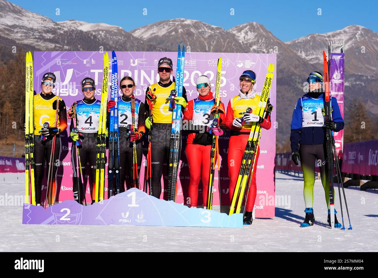 Pragelato, Italy. 17th Jan, 2025. (L-R) Weiss Emily Rose, Recktenwald ...