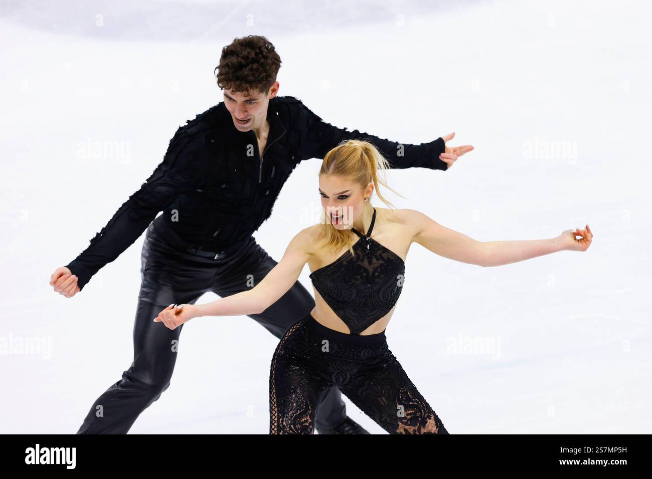 Turin, Italy. 16th Jan, 2025. Sofia Val & Asaf Kazimov (ESP) Figure ...