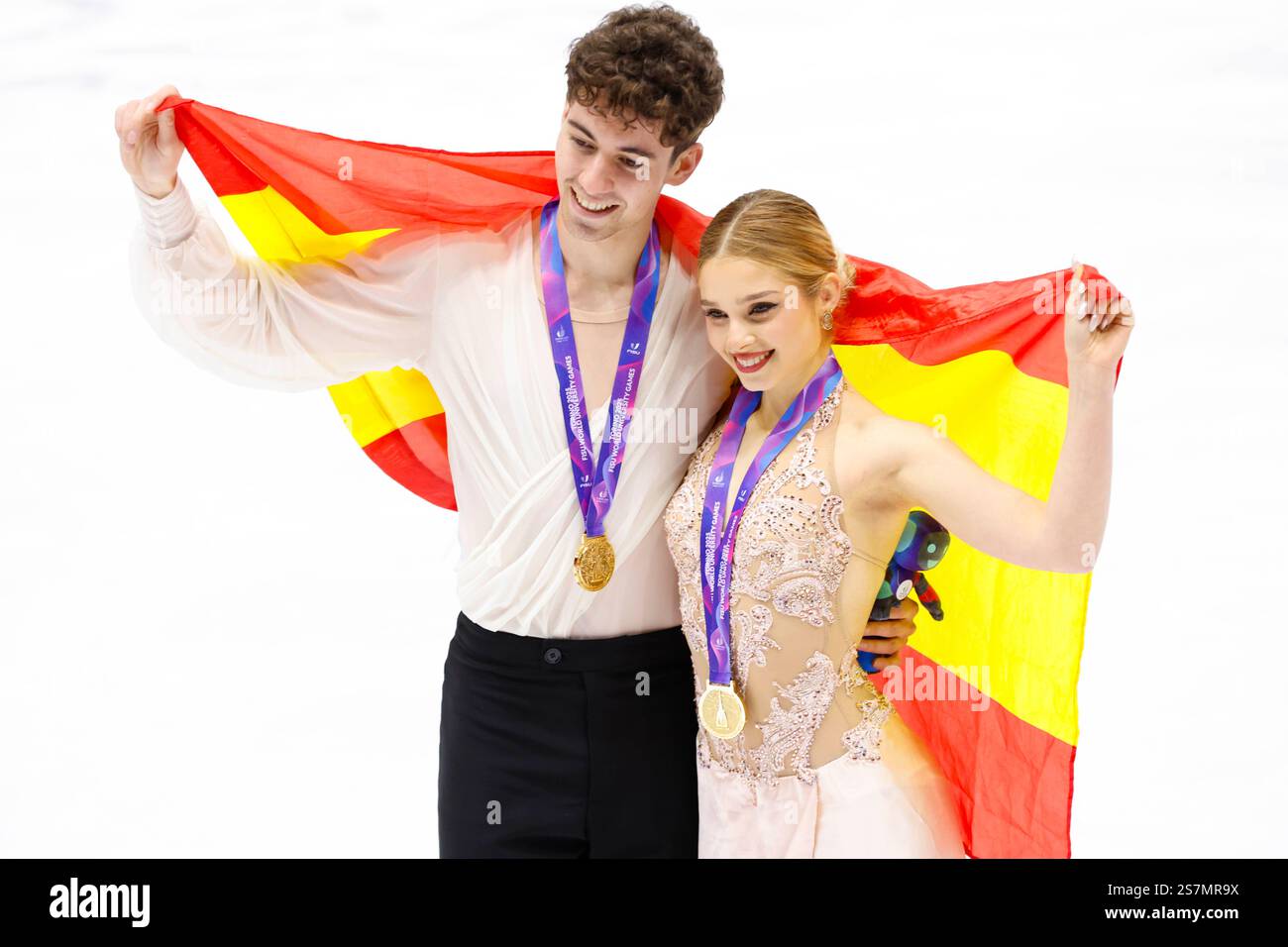 Turin, Italy. 17th Jan, 2025. Sofia Val & Asaf Kazimov (ESP) Figure ...