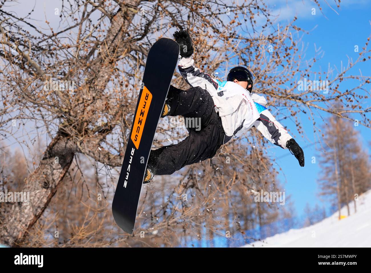 Bardonecchia, Italy. 18th Jan, 2025. Haruhi Tsuji (JPN) Snowboarding ...