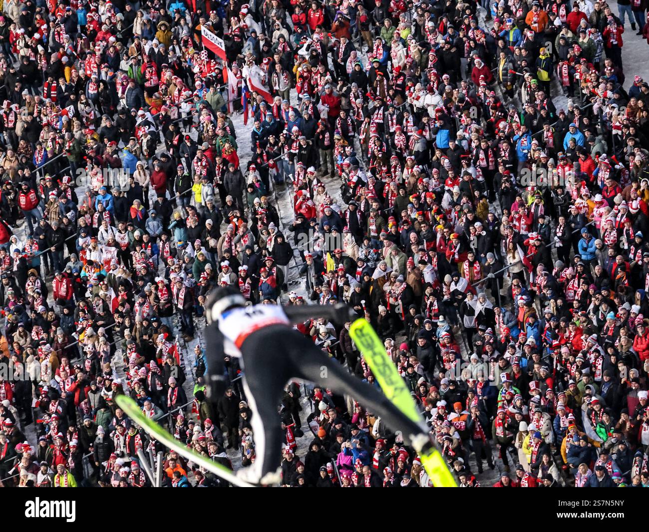 Zakopane, Poland. 19th Jan, 2025. Kevin Bickner of the USA competes ...