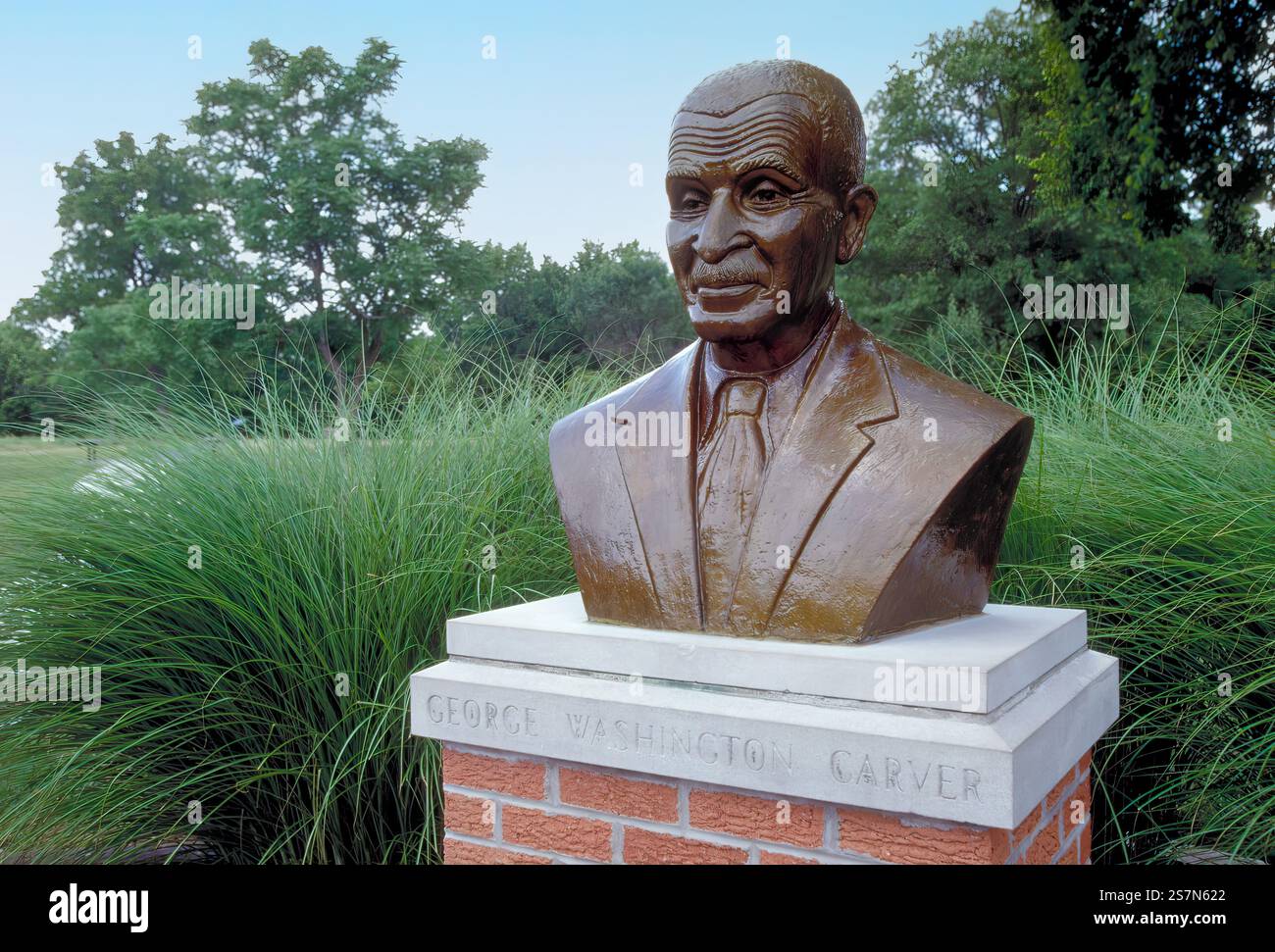 Diamond, MO, USA May 2, 1997 A bust of George Washington Carver at the ...