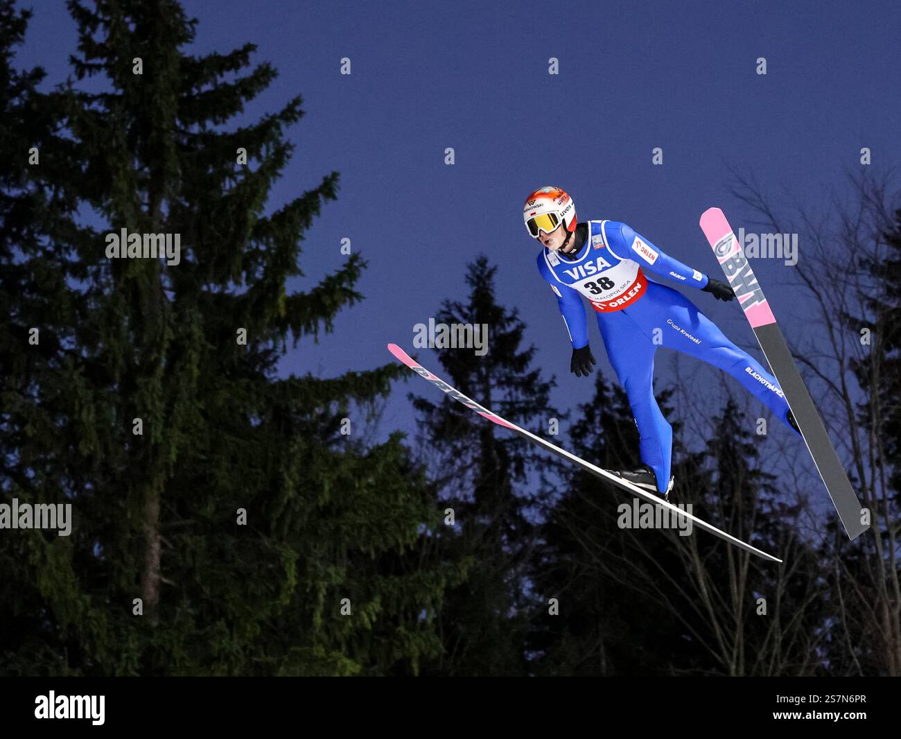 Zakopane, Poland. 19th Jan, 2025. Pawel Wasek of Poland competes during ...