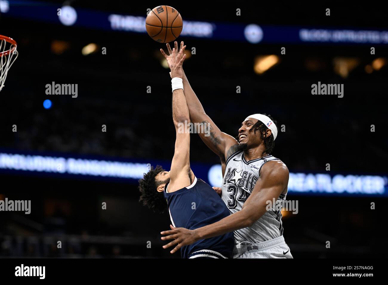 Orlando Magic center Wendell Carter Jr. (34) is fouled by Denver ...