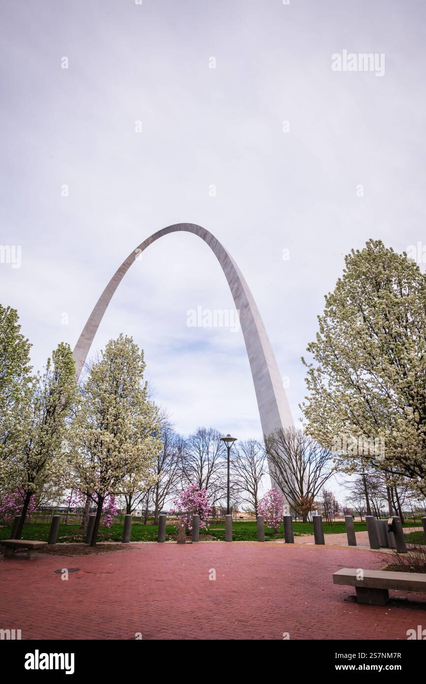 St. Louis, MO USA - April 10, 2019: Gateway Arch National Park is a ...