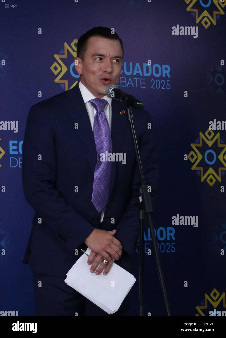 AMBIENTEINTERNODEBATEPRESIDENCIALDEBATE 2025 Quito, Sunday, January 19 ...